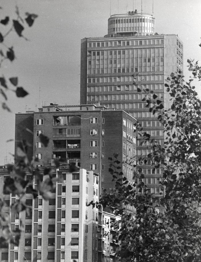 Veduta della Torre Breda a Milano - Archivio Fondazione Fiera Milano